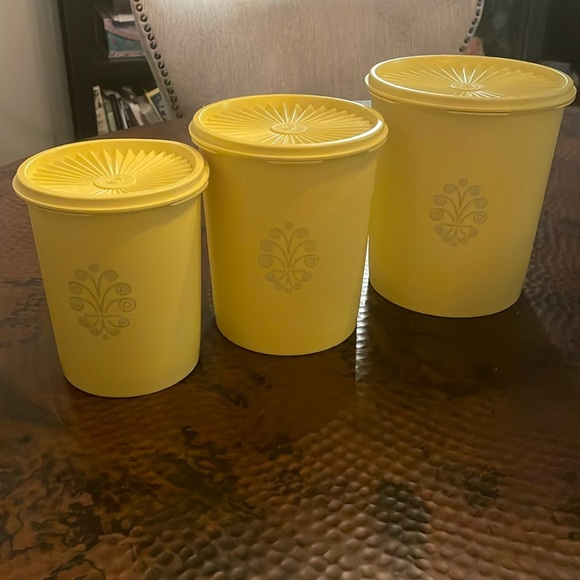 Tupperware | Kitchen | Vintage Tupperware Canister Set | Poshmark